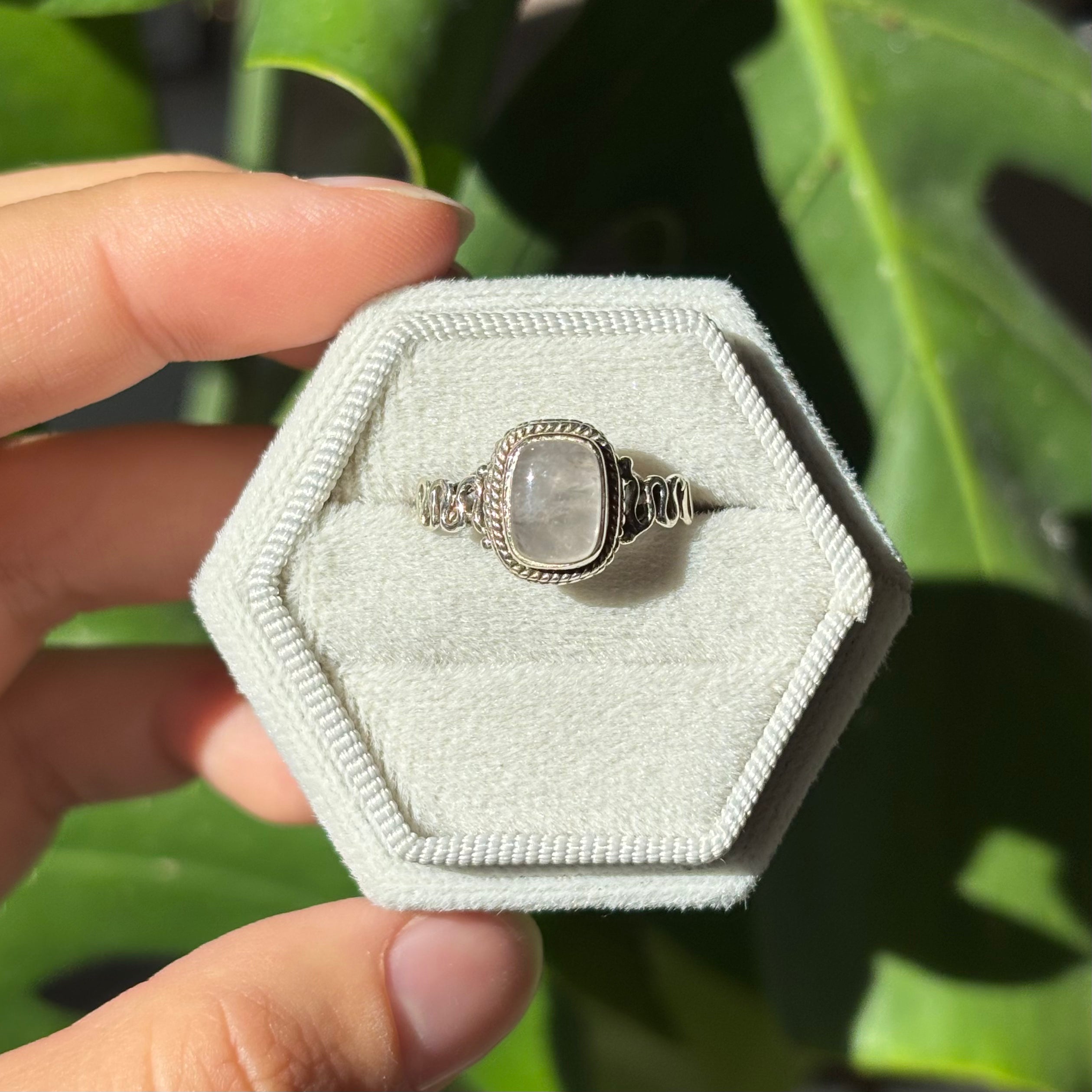 Bague quartz rose – Les Légendes de Merlin